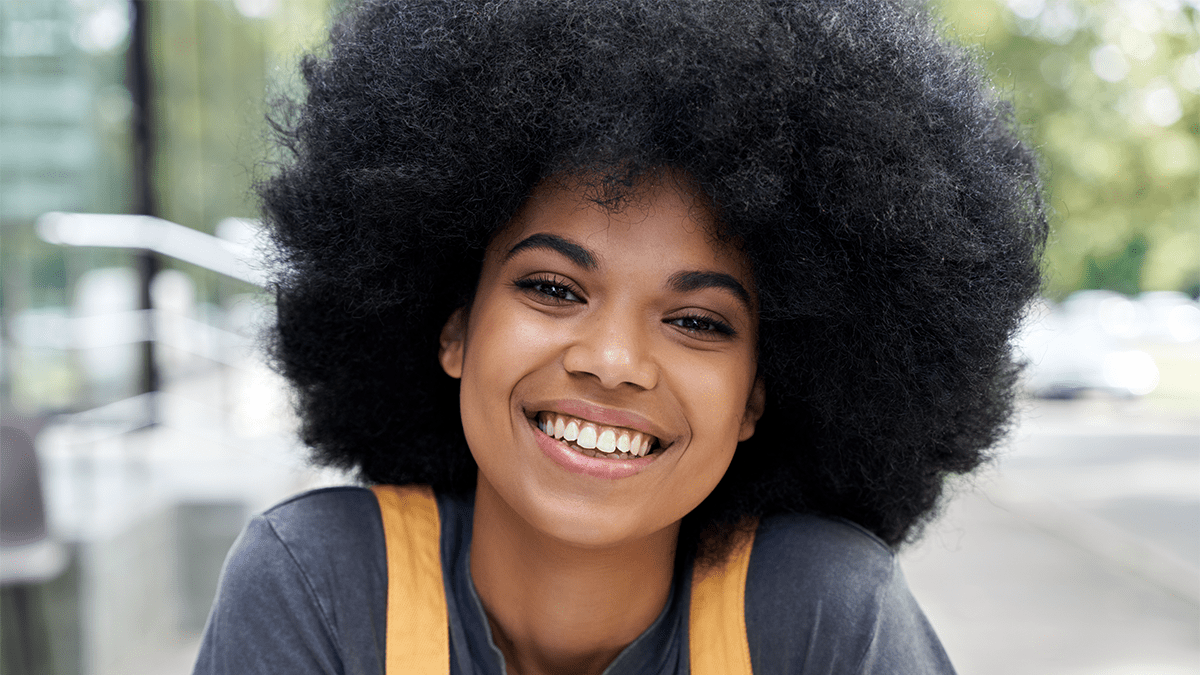 3 Tips For Embracing Your Natural Hair Texture - Reflect Beauty