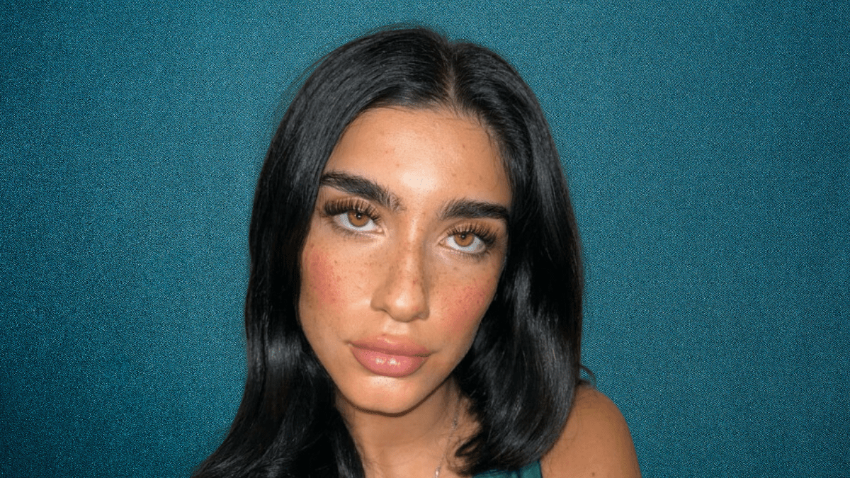 How To Do TikTok’s Viral “No Makeup” Trend - Reflect Beauty